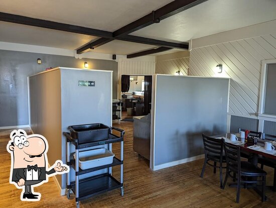 Cast Iron Kitchen of TC South, Traverse City - Restaurant menu, prices ...