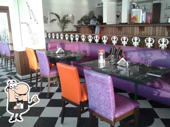 The Lake City Socialite (Thus Urban Socialite), Bhopal - Restaurant reviews