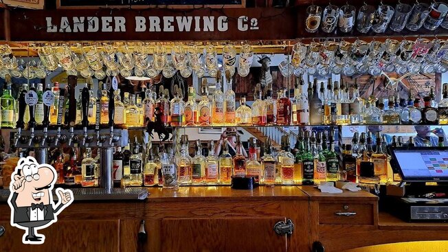 Lander Bar & Grill pub, Lander – menu, prices & reviews