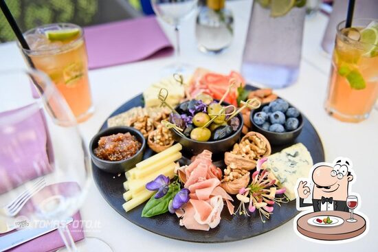 Lavender Inn restaurant, Viešvėnai I - Restaurant reviews