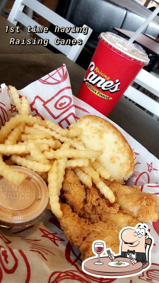 Menu at Raising Cane's Chicken Fingers fast food, San Marcos