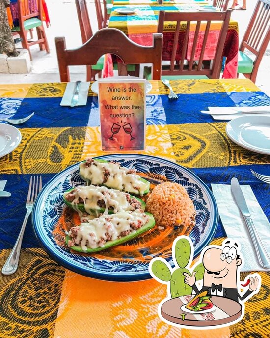 Carta del restaurante Dos Chíles, Puerto Aventuras, Centro Comercial Marina