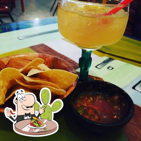 Menu at Gustavo's Mexican Restaurant and Bar, Cortez