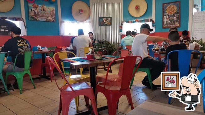 Menu at Limon con Chile restaurant, Odessa