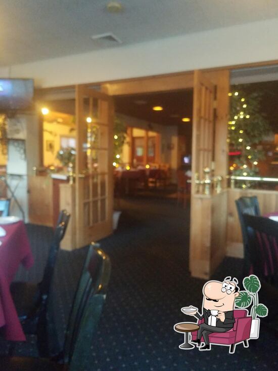 Vince Anna's Restaurant (Reservations Required), Greenville ...