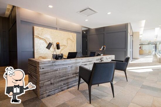 Inn at the Forks, Winnipeg - Restaurant menu, prices and reviews