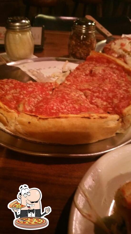 Wig & Pen Pizza Pub in Iowa City - Restaurant menu and reviews