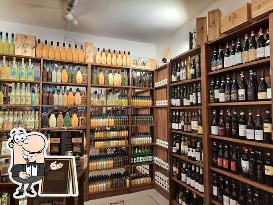 Guerrini Enoteche pub & bar, Roma, Via Vittorio Emanuele Orlando ...