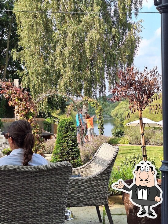 Riverside Inn, Cound - Restaurant menu, prices and reviews