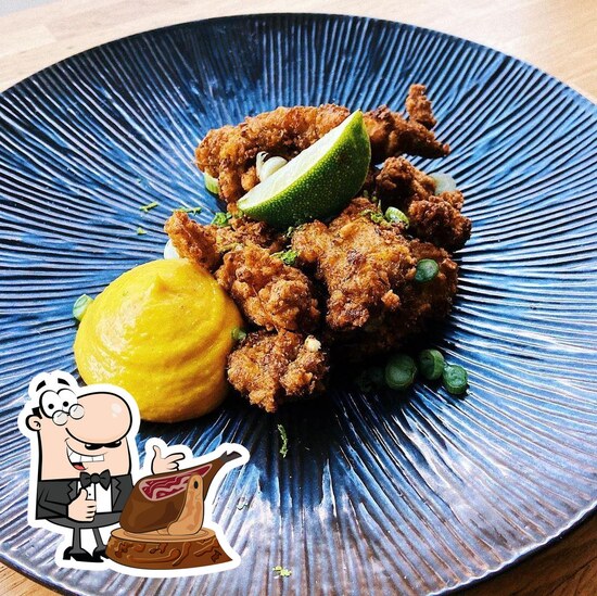 Punch Bar and Tapas in Honley - Restaurant reviews