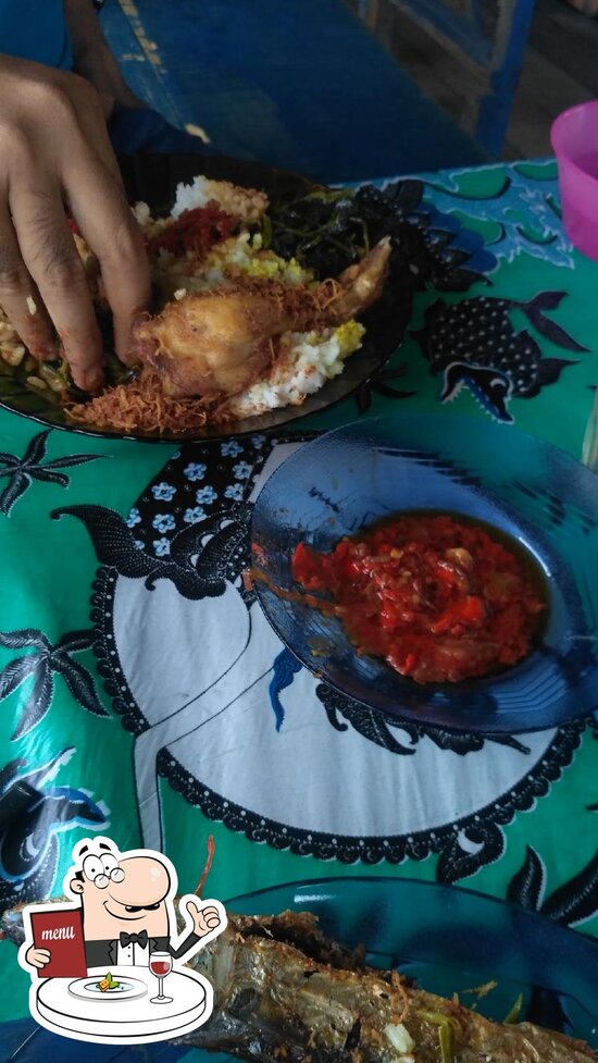 Menu at Rumah Makan Serumpun restaurant, Katapiang