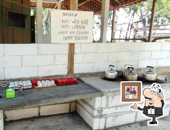 Kandang Ingkung Resto & Kopi Jogja Cabang Madiun, Munggut - Restaurant ...