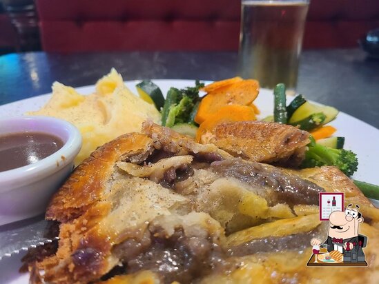 The Red Cardinal Tavern in Toronto - Restaurant menu and reviews