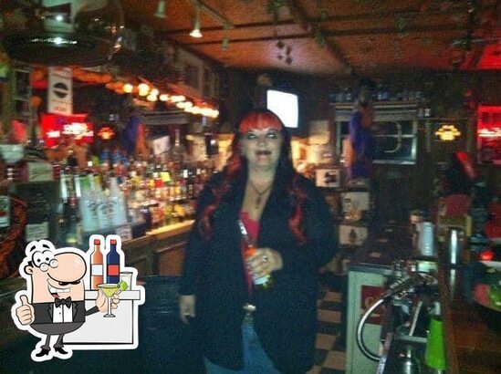 Red Dog Saloon Inc, 12542 US-301 in Starke - Restaurant reviews