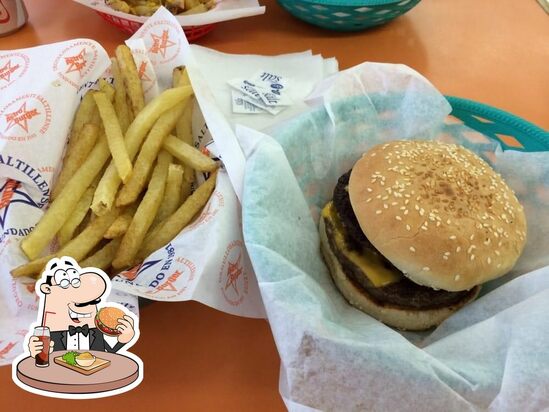 Menu at Astro Burger restaurant, Saltillo, Jesús Acuña Narro 187-1