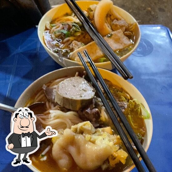 Bún bò đối diện Cao đẳng kỹ thuật Cao Thắng, Ho Chi Minh City ...