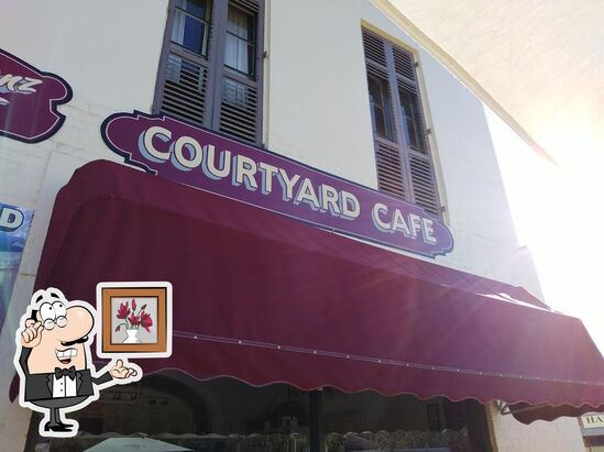Menu at The Wren Courtyard cafe, Echuca