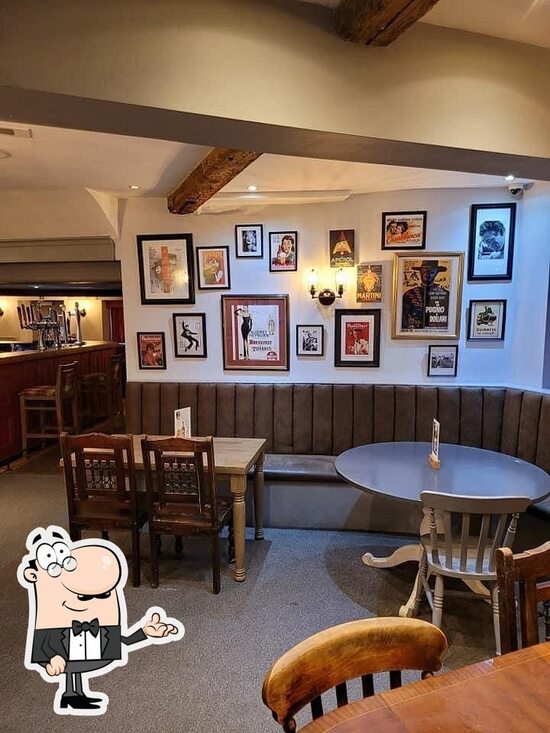 The White Swan Kineton, Kineton - Restaurant menu, prices and reviews
