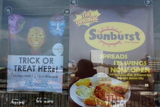 Menu at Sunburst Fried Chicken restaurant, Davao City, Abreeza Mall