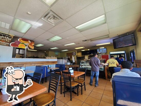 Panaderia El Rico (El Rico Bakery) in Austin - Restaurant reviews