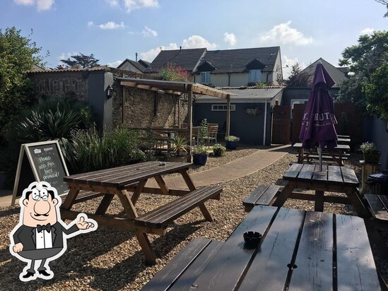 Menu at Instow Arms pub & bar, Instow, Hatton Croft