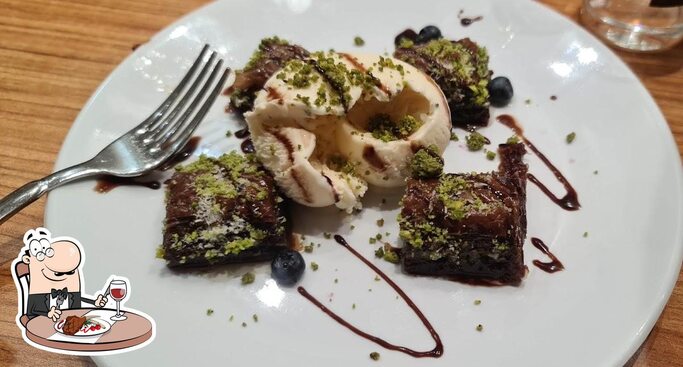 Lezzet Kitchen in London - Restaurant menu and reviews