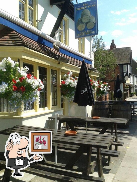 The Three Tuns, Henley-in-Arden - Restaurant menu, prices and reviews