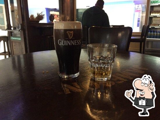 Gate Clock, Dublin Airport T1 Airside - Restaurant menu, prices and reviews