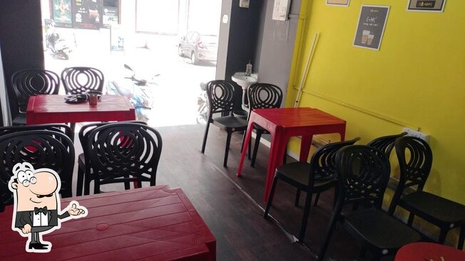 Mauli Misal and Vada Pav establishment, Vapi – menu, prices & reviews