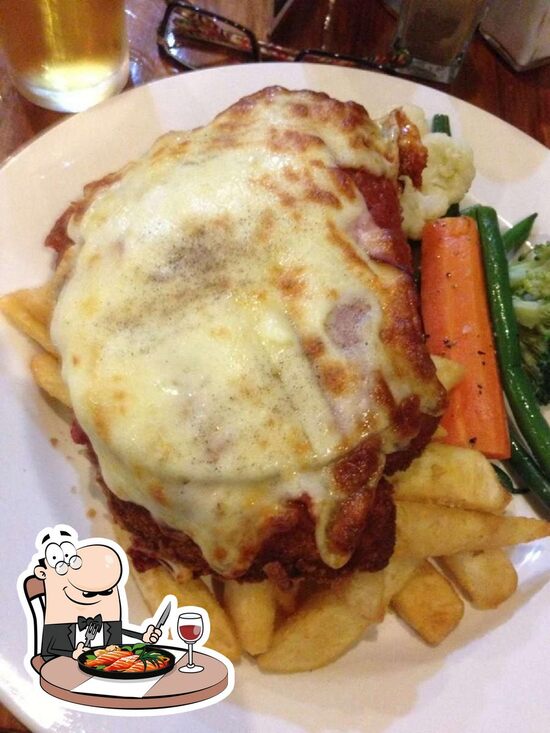 Menu at The Union Club Hotel Colac, Colac