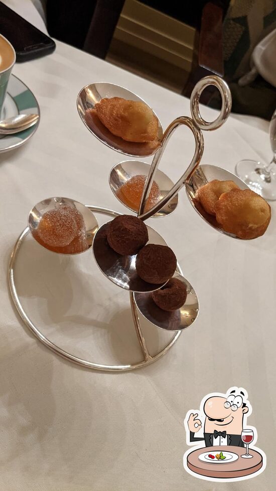 Claridge's Bar, Brook St in London - Restaurant menu and reviews