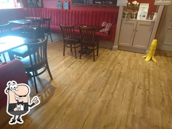 The White House Inn - Whitby, Whitby - Restaurant menu, prices and reviews