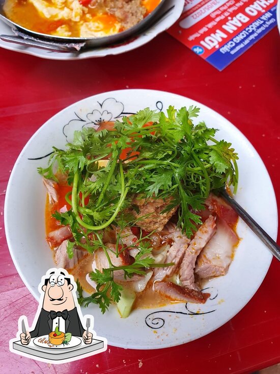 Bánh Mì Chảo Bà Hồng - Bò Bít Tết xèo xèo restaurant, Phan Thiet ...