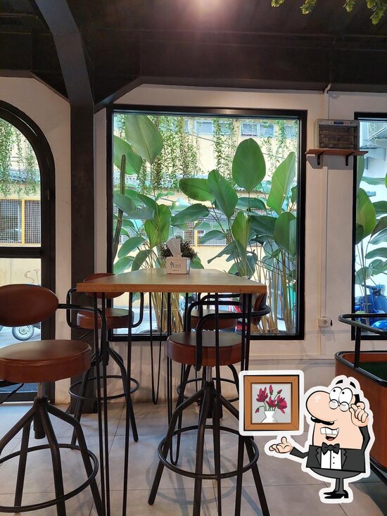 Monarki Coffee, Central Jakarta - Restaurant menu, prices and reviews