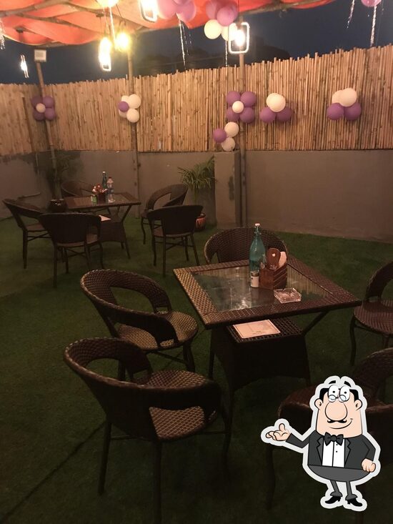 Cafe Dwarka Heights, Delhi - Restaurant menu, prices and reviews
