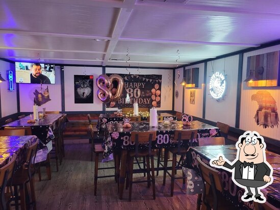Pallet Bar and Grill, Fort Walton Beach - Restaurant menu, prices and ...