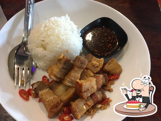 Tee Tew Tub pub & bar, Bangkok, 29 Naradhiwas Rajanagarindra Rd ...
