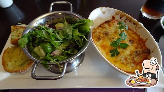 The Odd Wheel, Knighton Rd in Wembury - Restaurant menu and reviews