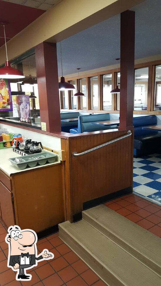 The Ranch Drive In, Hood River - Restaurant menu, prices and reviews