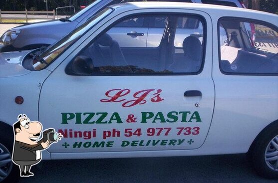 Menu at LJ's pizza and pasta restaurant, Sandstone Point
