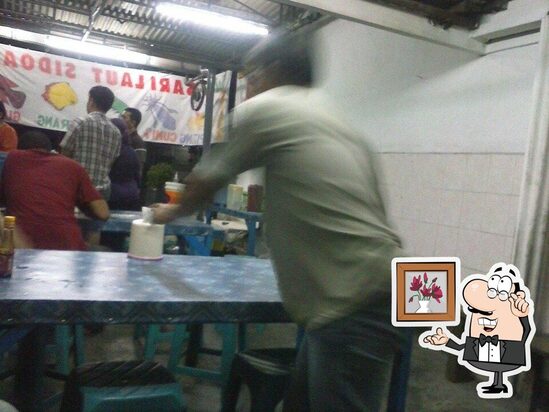 Sari Laut Cak Rofiq, Sidoarjo - Restaurant menu, prices and reviews
