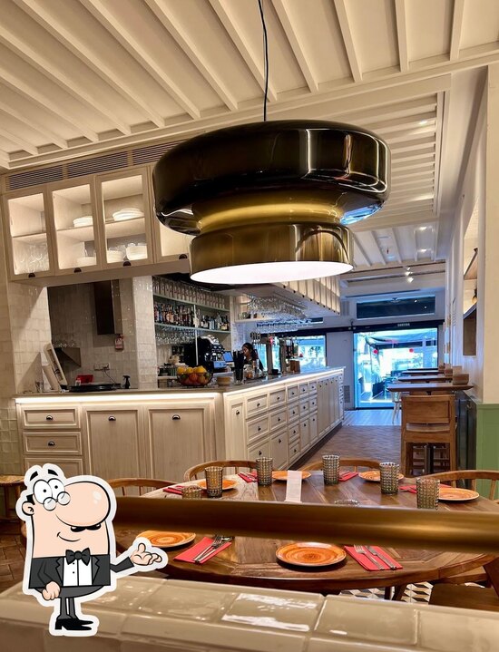 Poca-Solta, Barcelona - Restaurant menu, prices and reviews