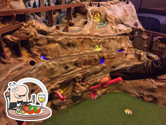 Urban Putt, 1096 S Van Ness Ave in San Francisco - Restaurant menu and ...