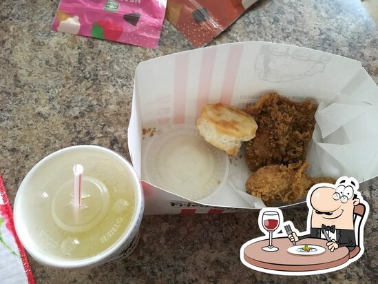 KFC, 15154 N Cotton Ln in Surprise - Restaurant menu and reviews