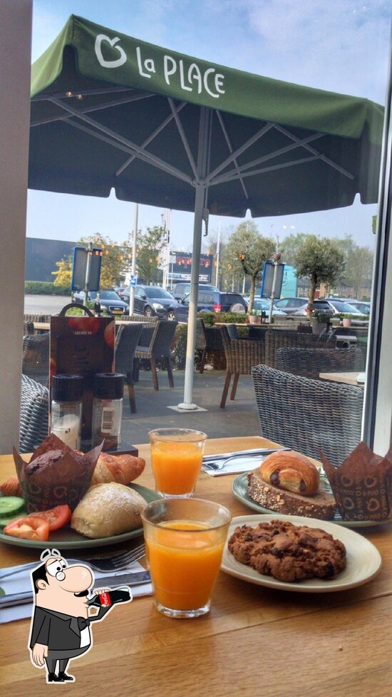 La Place, Oosterhout, Beneluxweg 1 - Restaurant menu and reviews