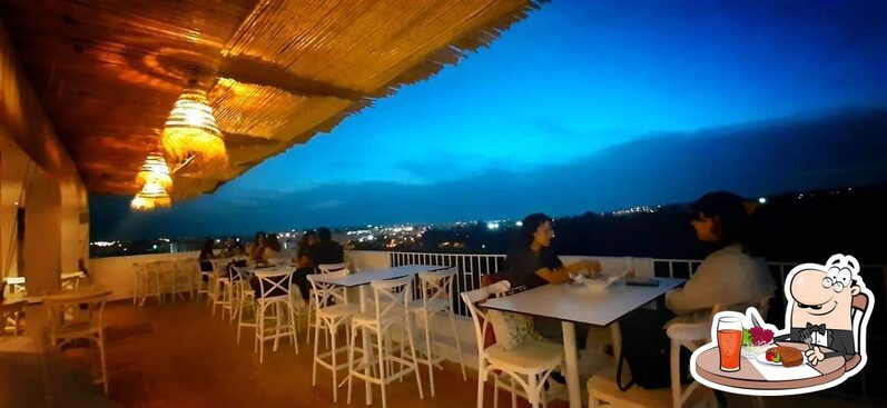 The Zoo Bar, Tunis - Restaurant menu, prices and reviews