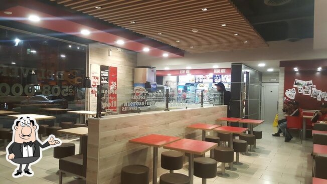 Restaurante KFC, Santo Domingo, G334+Q85 - Opiniones del restaurante