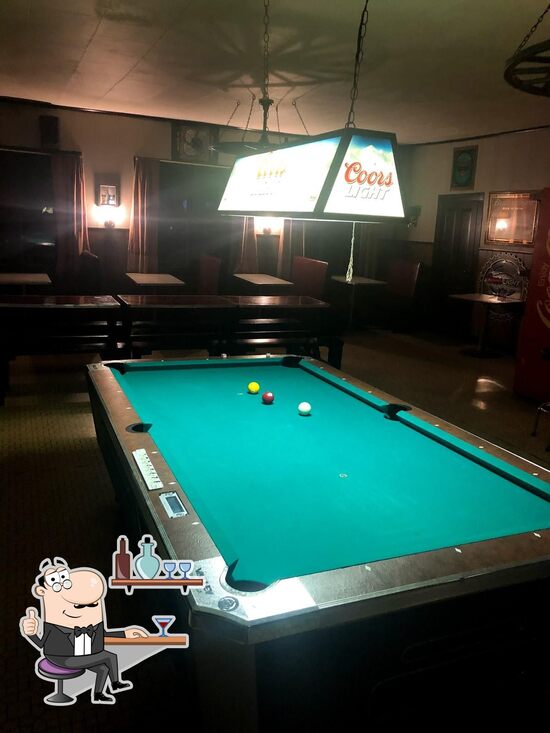 Wagon Wheel Bar, Cammal - Restaurant menu, prices and reviews
