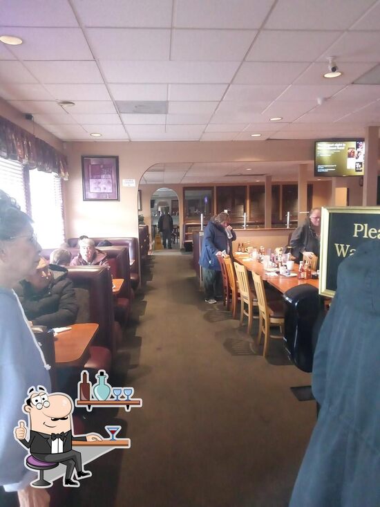 Manor Grill, San Leandro - Restaurant menu, prices and reviews