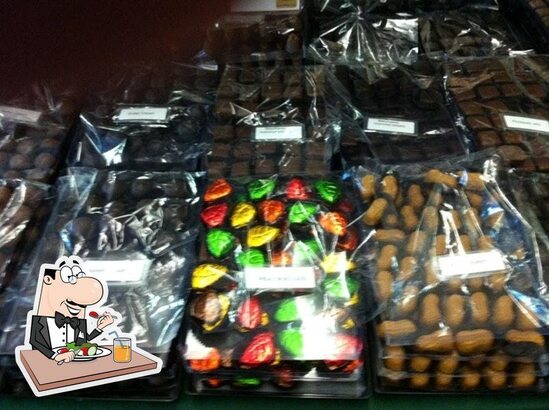 Nichols Candies in Gloucester - Restaurant reviews